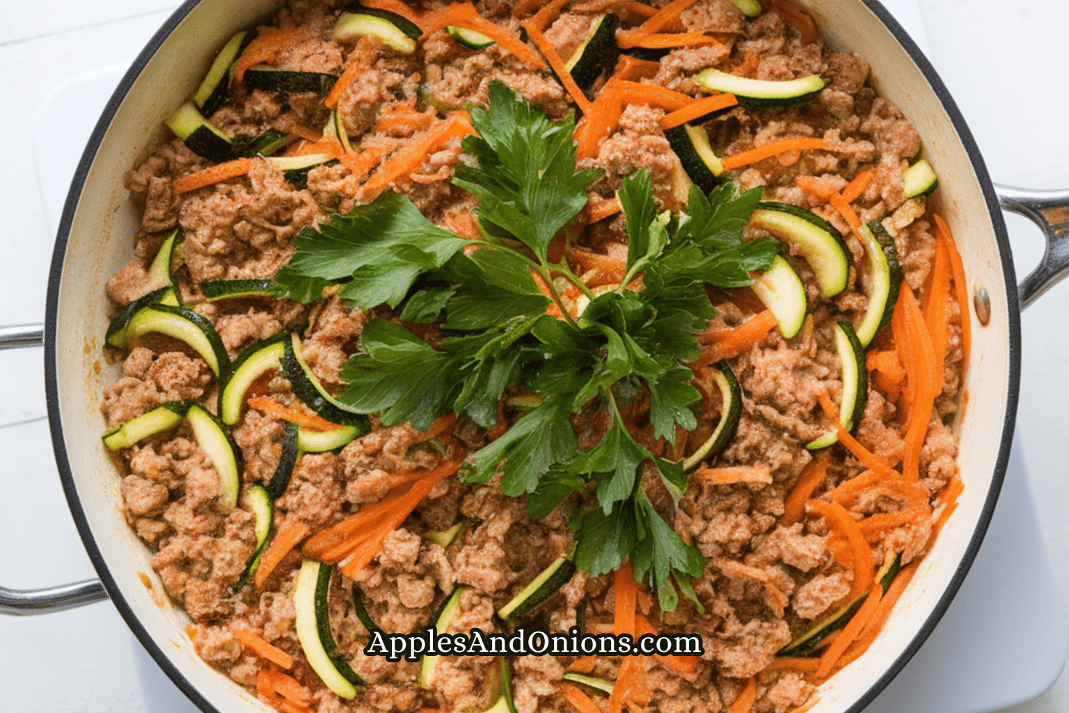 Easy Low-Calorie Ground Turkey Over Rice - Apples and Onions